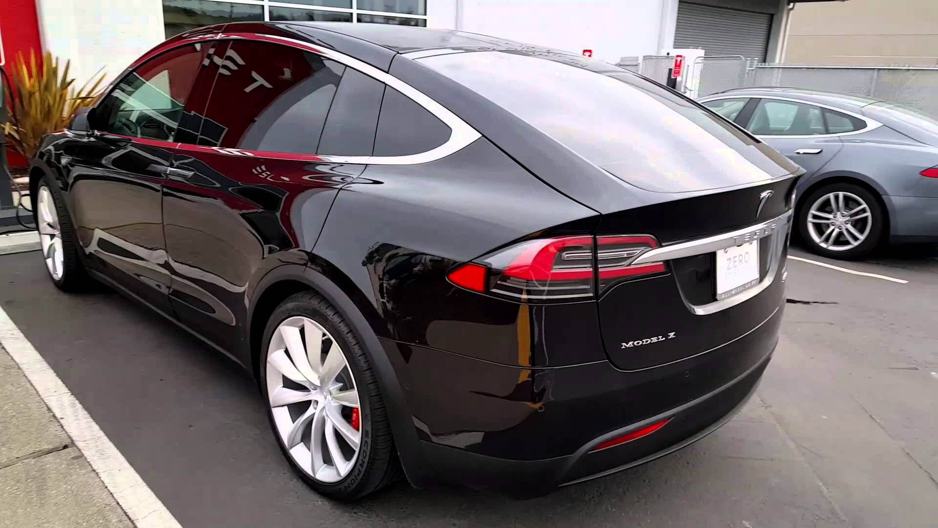Tesla Model X "Founder Series" #36 in Kalifornien gesichtet > Teslamag.de