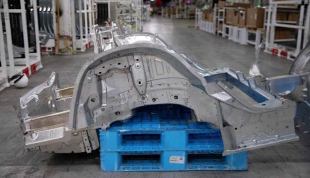 Tesla-Chef nennt Heck-Struktur von Model Y "revolutionär" > teslamag.de