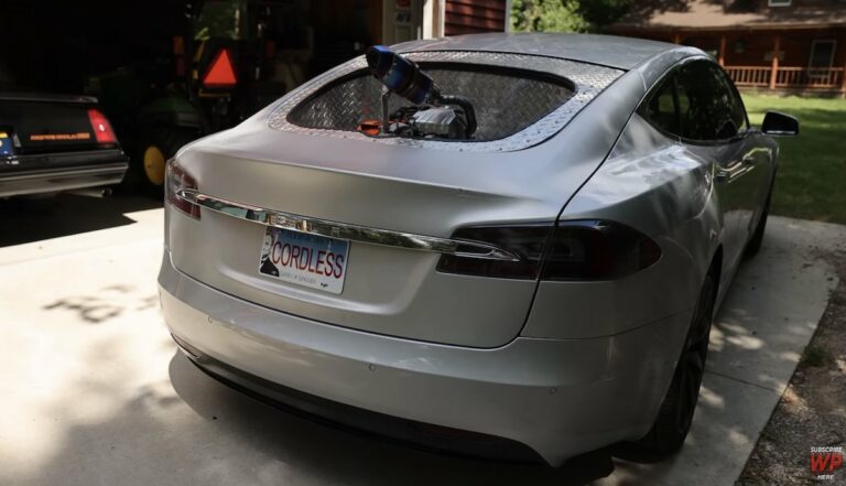 3000 km ohne Ladesäule in Tesla mit Generator > teslamag.de